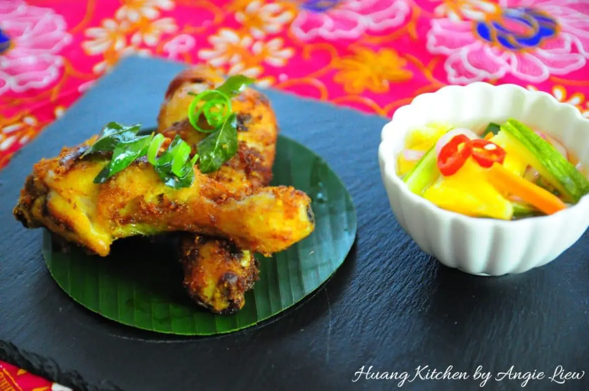 Cucumber and Pineapple Pickle Recipe 腌制黄瓜凤梨食谱 | Huang Kitchen