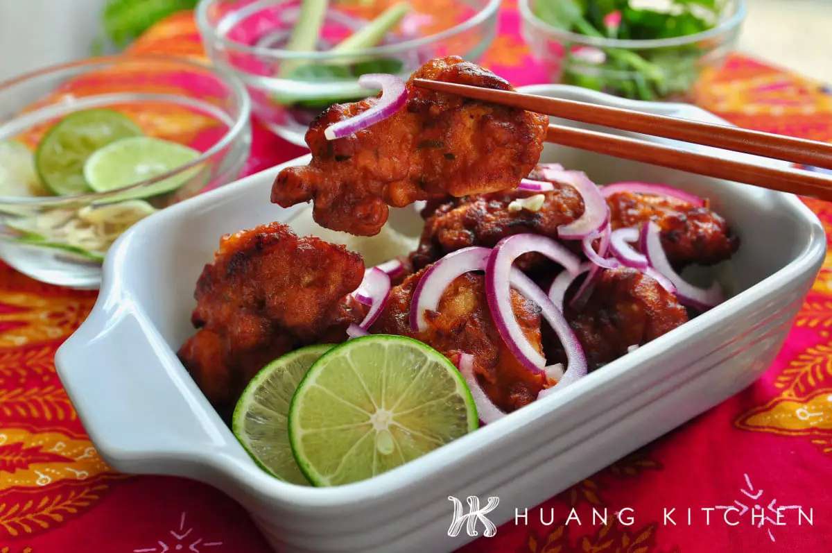 Deep Fried Tom Yam Chicken Recipe 东炎炸鸡 | Huang Kitchen