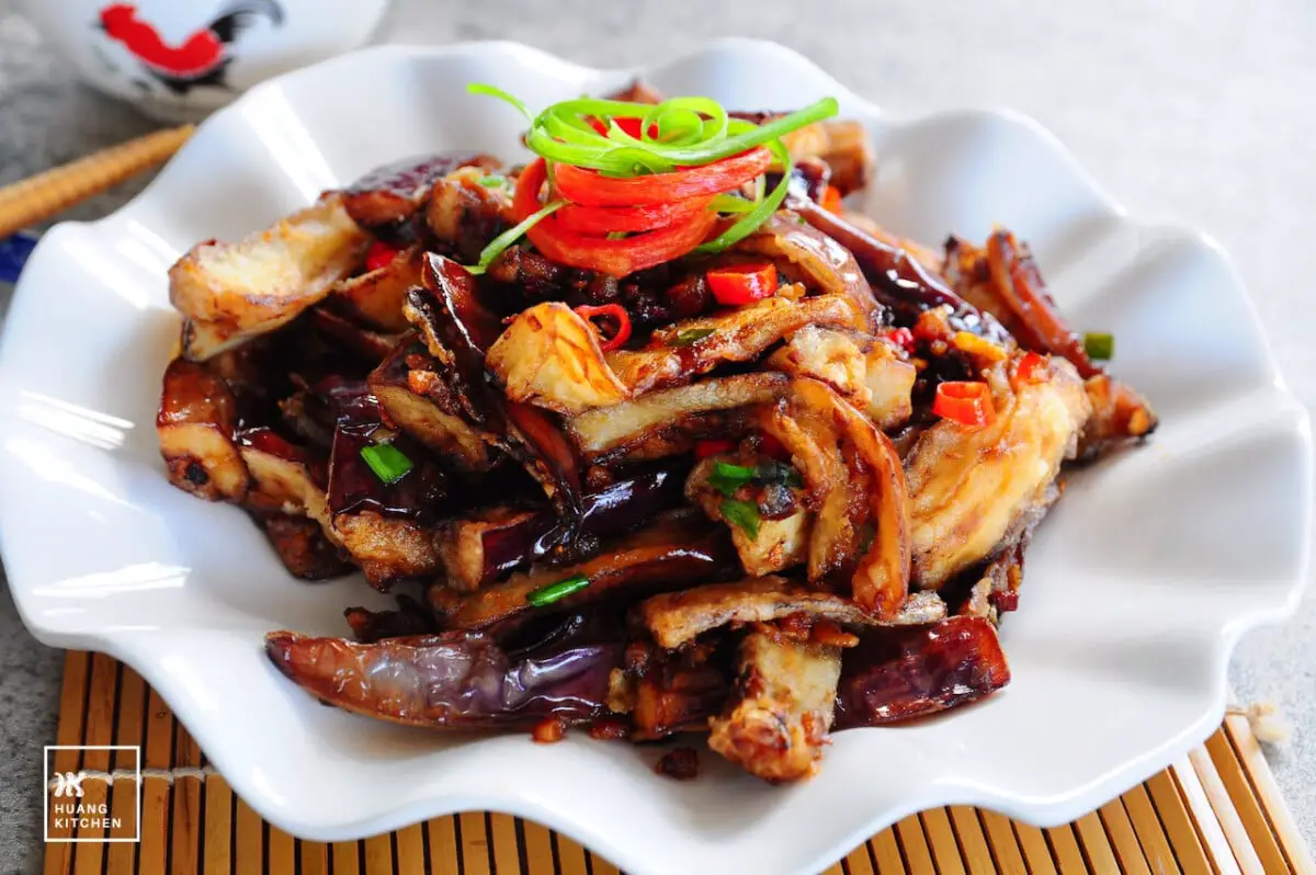 Deep Fried Crispy Eggplant Recipe 油炸茄子食谱 | Huang Kitchen