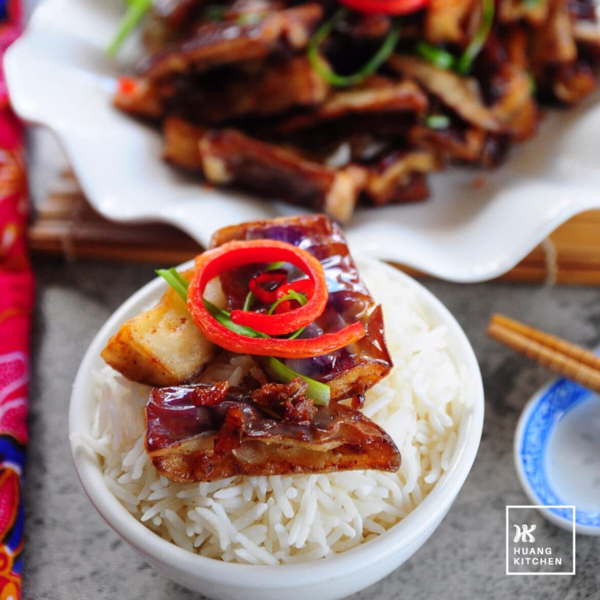 Deep Fried Crispy Eggplant Recipe 油炸茄子食谱 | Huang Kitchen