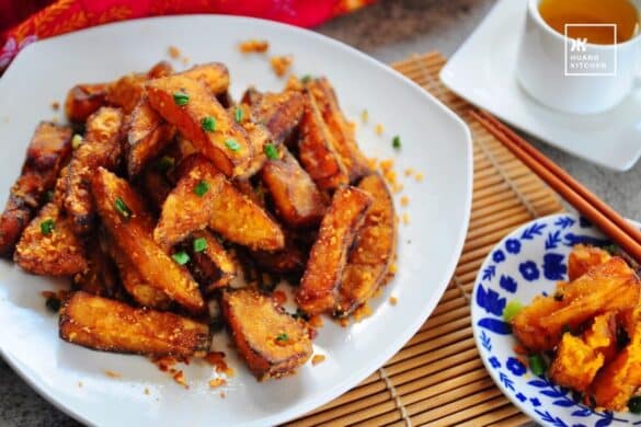 Stir Fry Chinese Lettuce With Fermented Beancurd 油麦炒腐乳 - Huang Kitchen