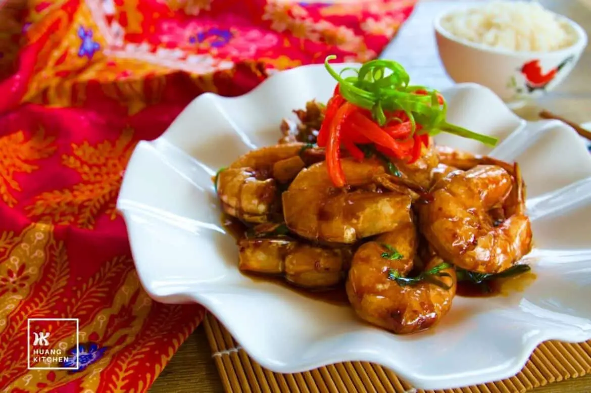 Fried Prawns With Soy Sauce 豉油皇煎虾碌 Chinese Soy Sauce Prawn | Huang Kitchen