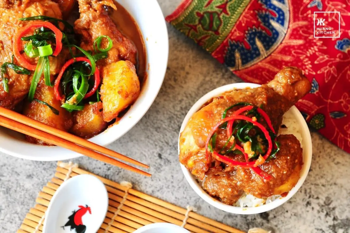 Pongteh Chicken (Peranakan Braised Chicken with Potatoes) 娘惹鸡 - Huang ...
